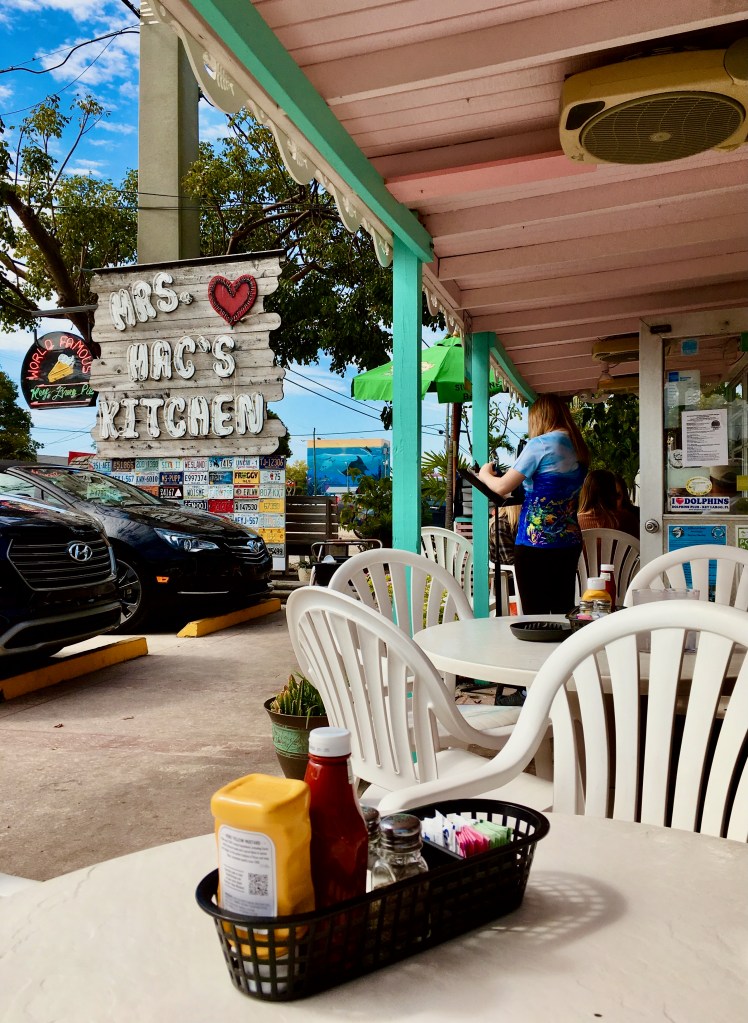 Florida Keys Road Trip: 10 Essential Stops on the Overseas Highway ...